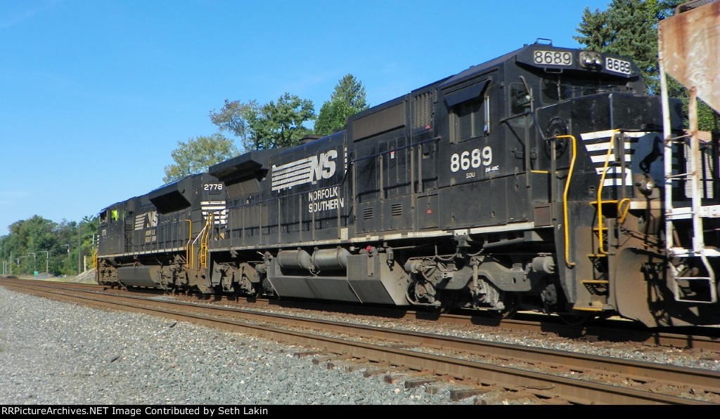 NS 8689 trailing 67X